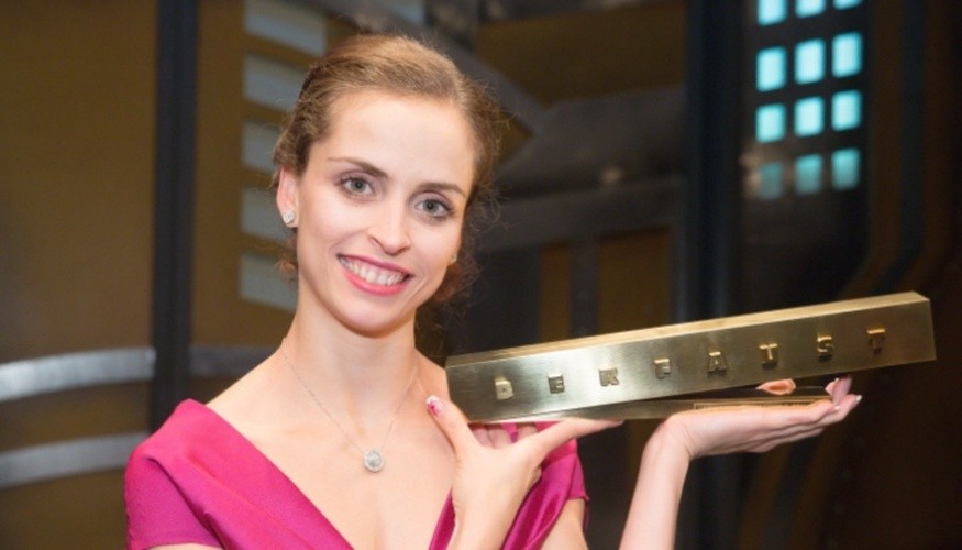 Deutscher Theaterpreis „Der Faust“ für Bruna Andrade | Baden TV